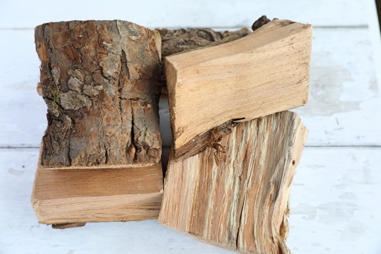 Best Woods for Smoking Ribs, What I and the Experts Use